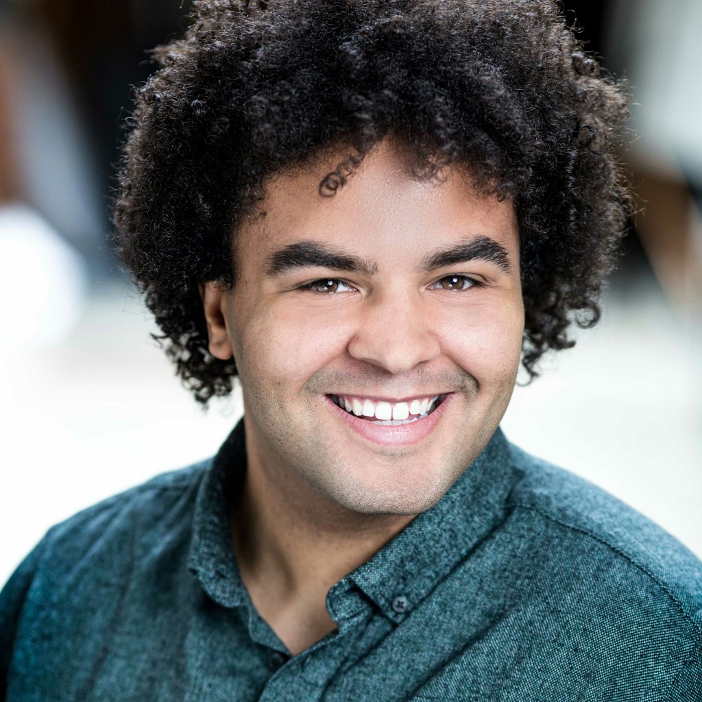 Damien Winchester – West End Sings